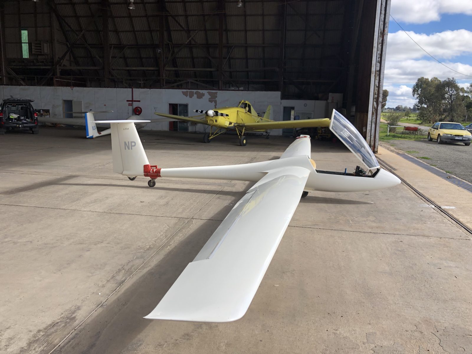 LS-4 VH-GNP – Tocumwal Soaring Centre
